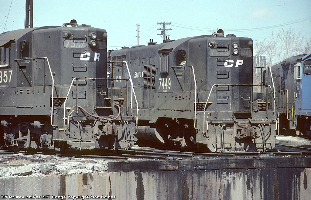 CR GP9 7449